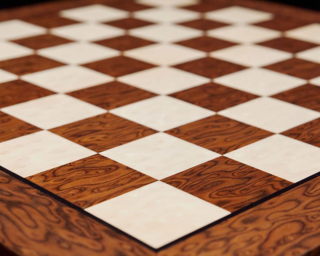 CORDOBA - 50 cm Brown Ash Burl Chess Board - Design Chess